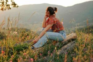 10 Body Image Facts and Statistics You Should Know - The Wellful